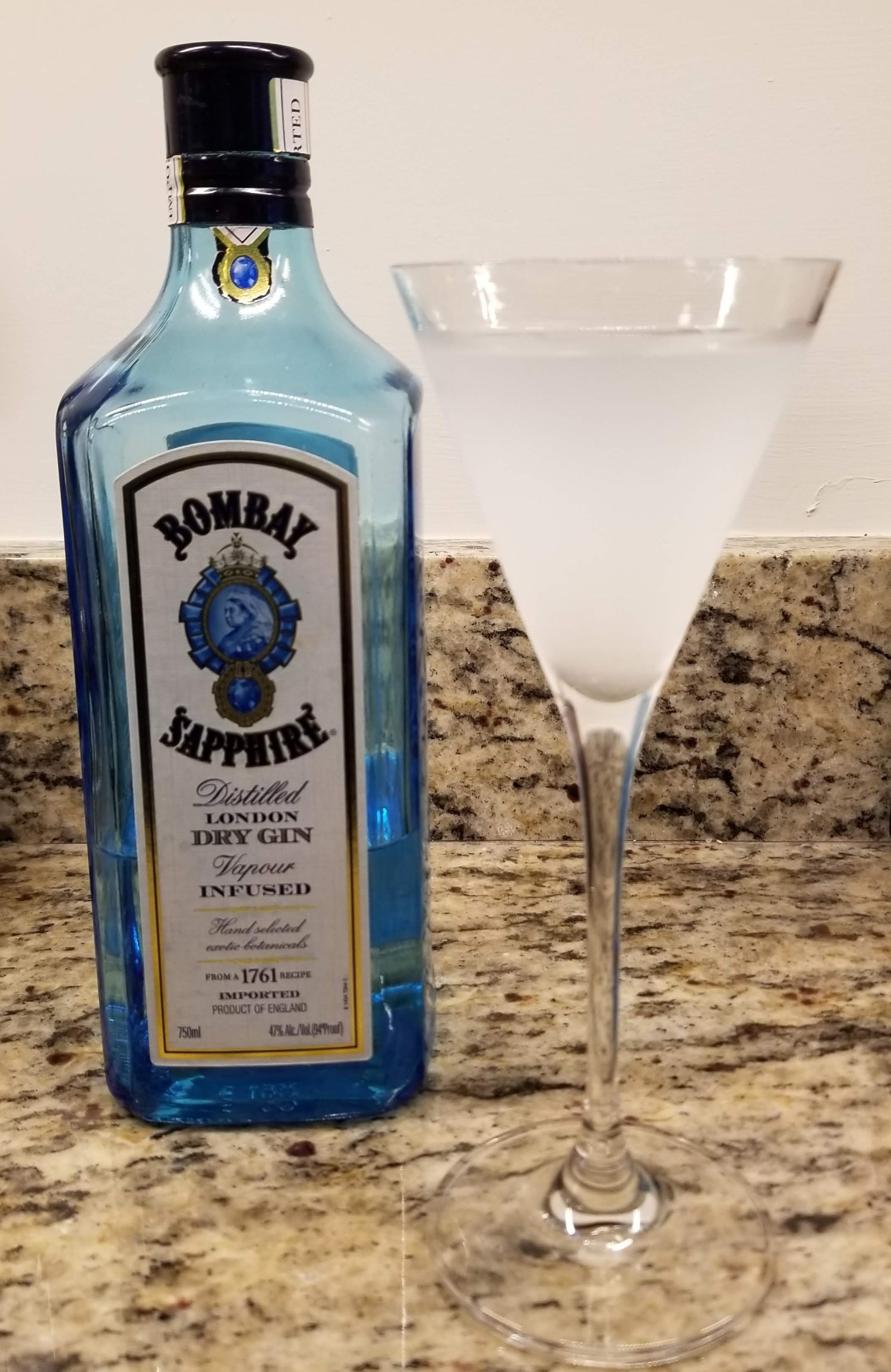Bombay Gimlet – Boozy Lifestyle©